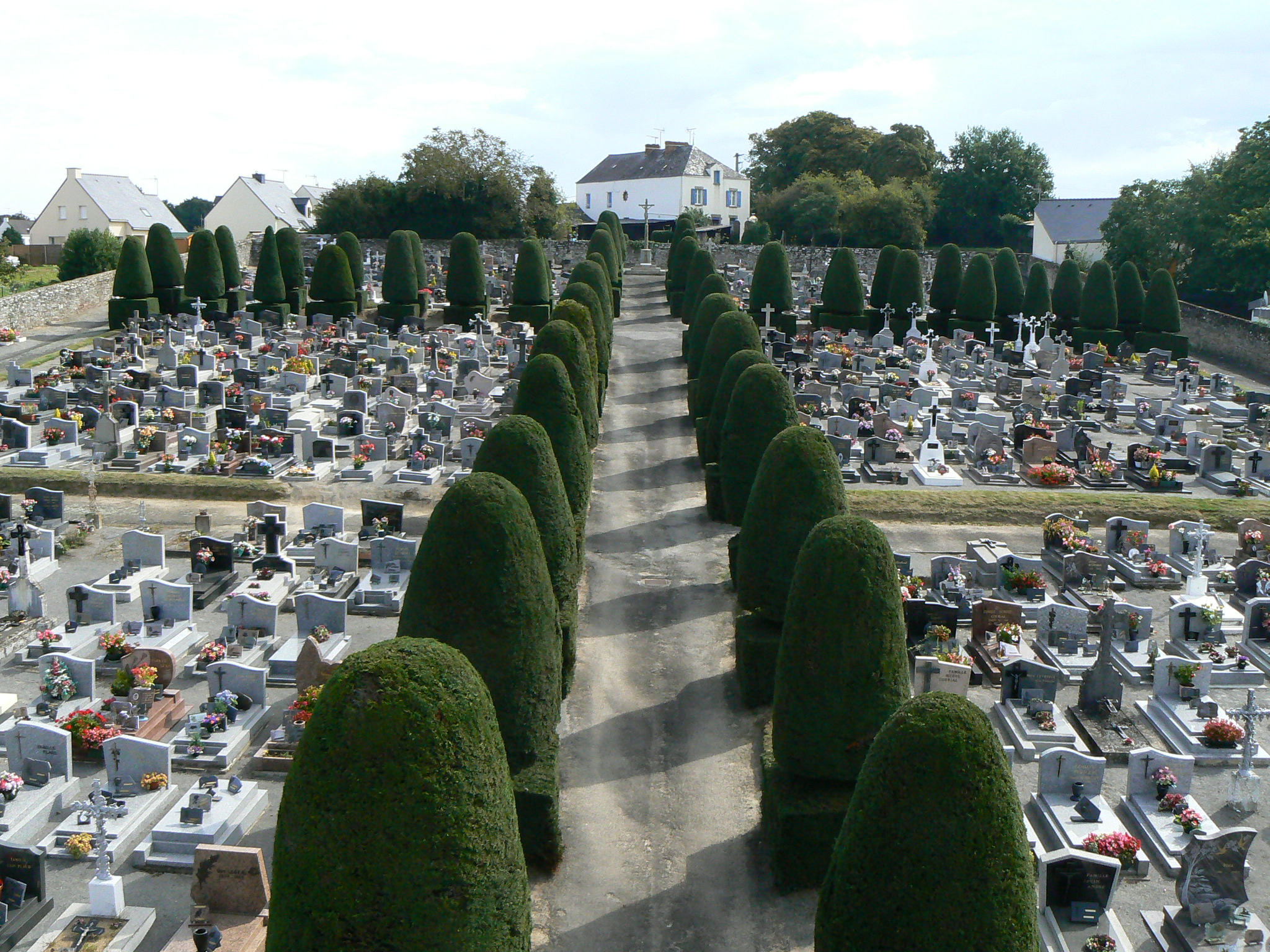 Cimetières communaux : emplacements et tarifs - Commune de Nivillac
